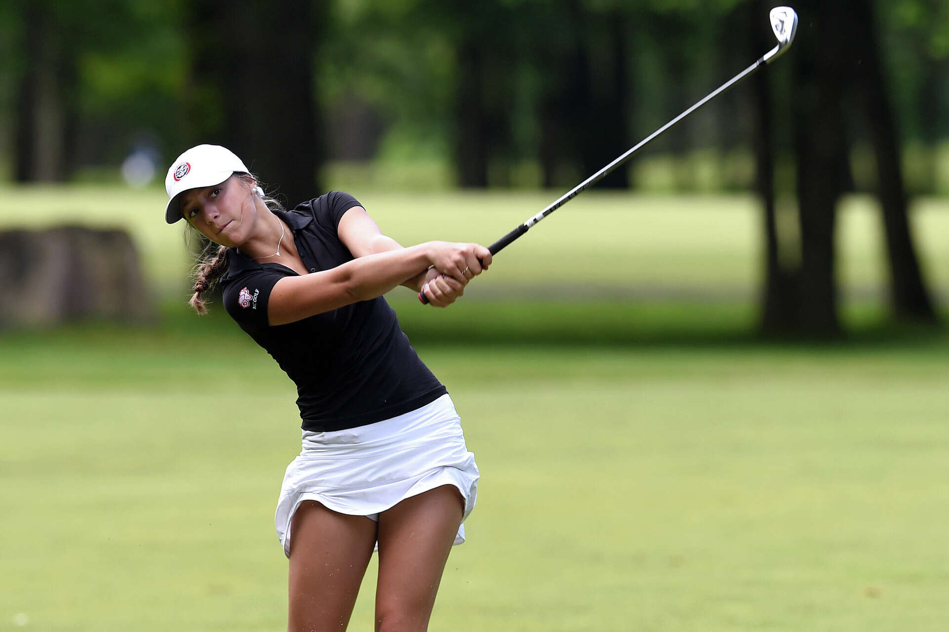 New Canaan wins CIAC Girls Golf Championship in three-hole playoff