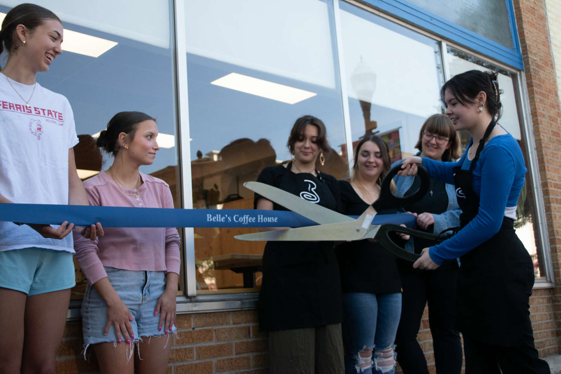 Belle's Coffeehouse officially opens in downtown Big Rapids