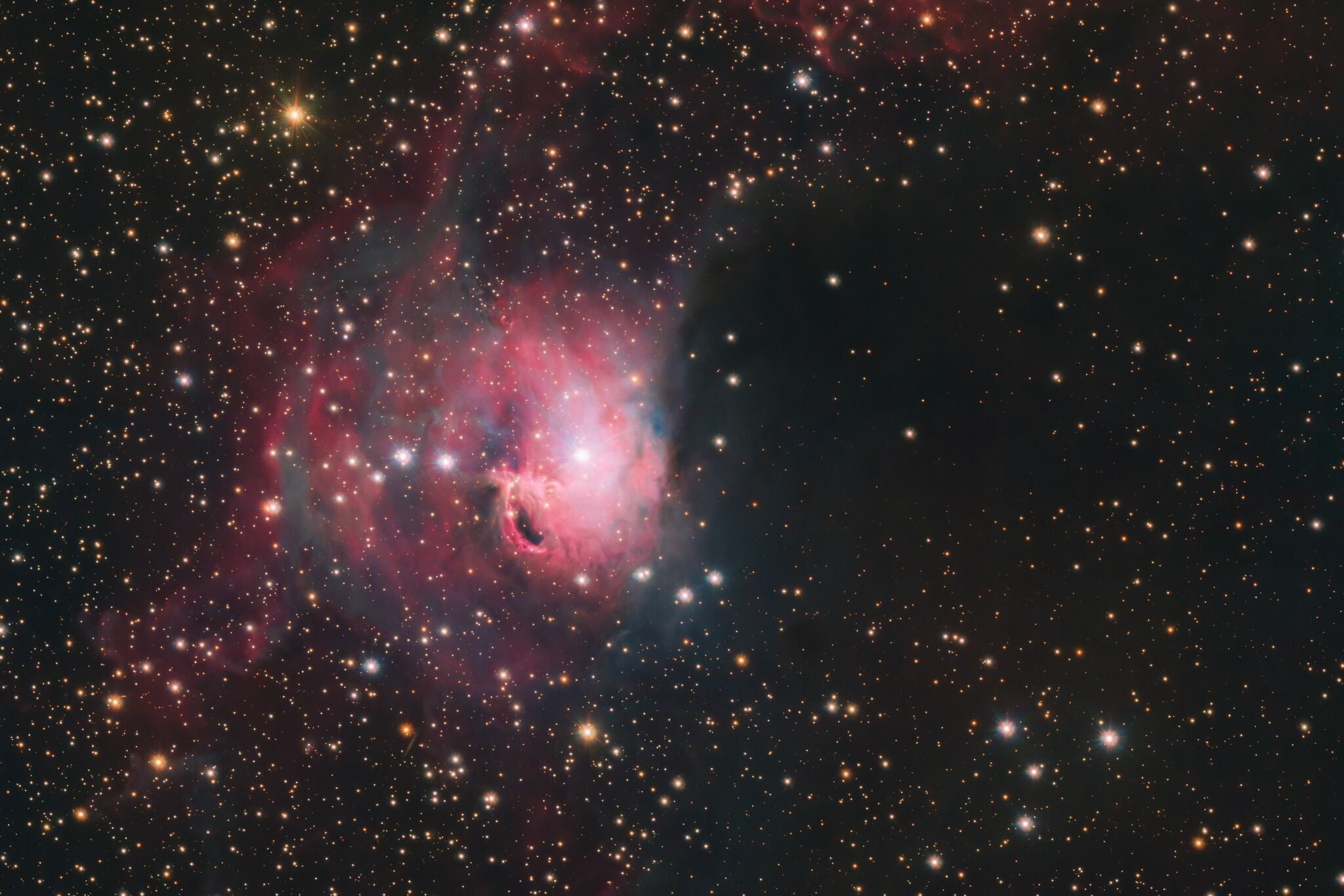 Colorful 'koi fish' swims with stars in new telescope image