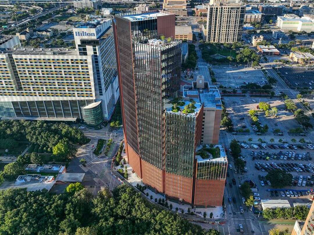 Houston's newest giant astronaut lands in the downtown area