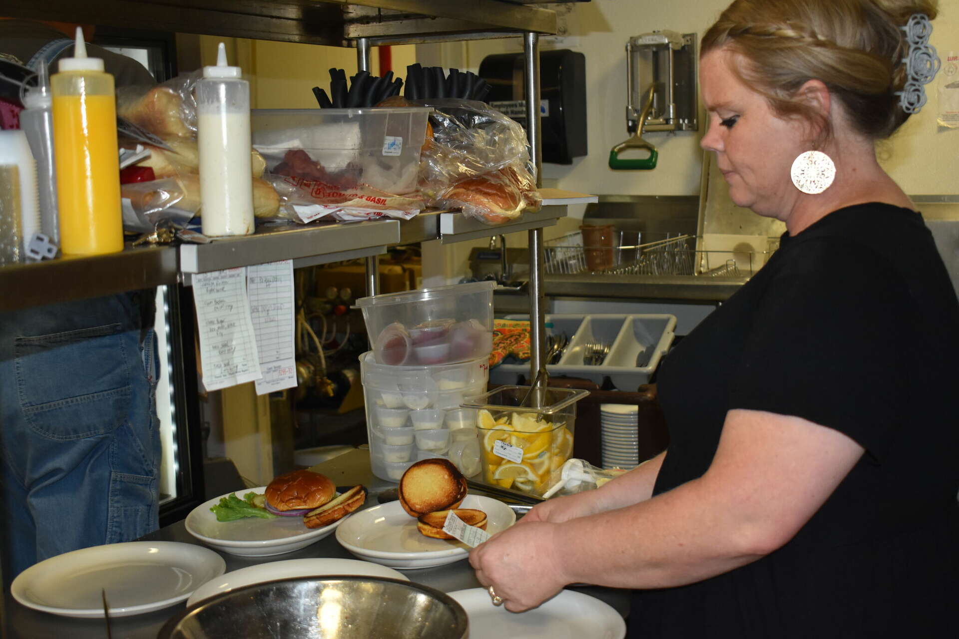 Dandy Mandy's opens in Chapin serving American classics