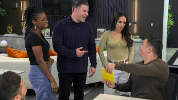 Victor Wembanyama card sold on Netflix's 'King of Collectibles'