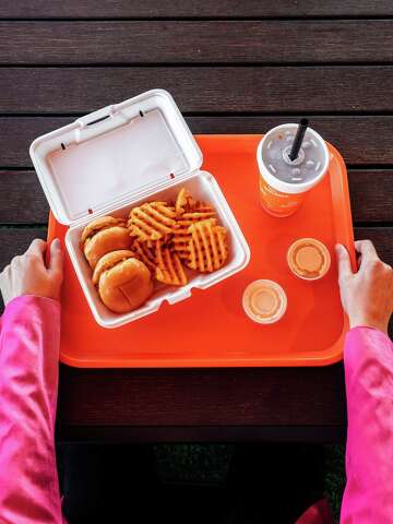 Smalls Sliders, Angry Chickz, Chipotle among Houston expansions