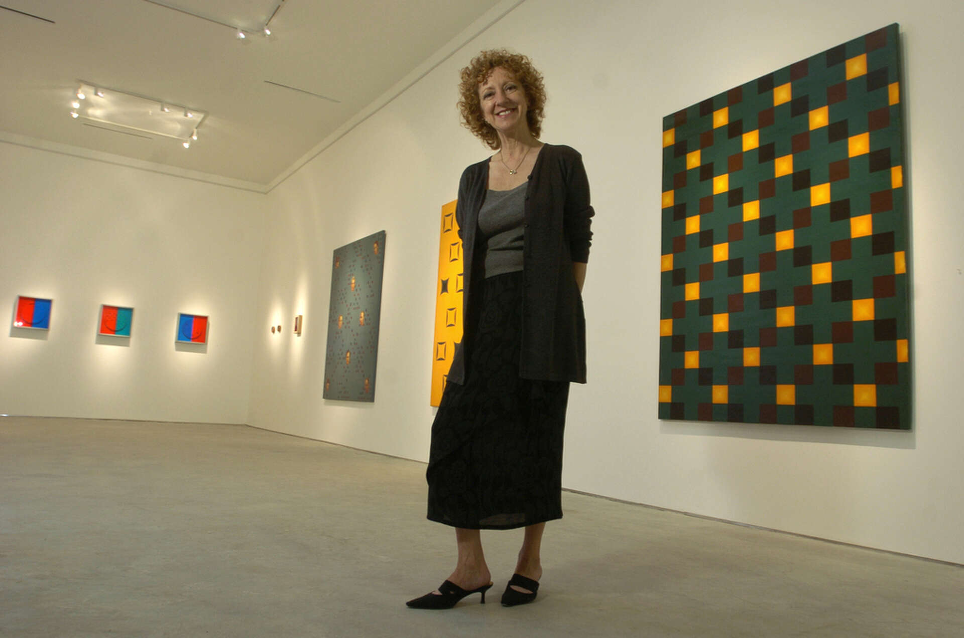 Montrose art gallery owner Anya Tish has died
