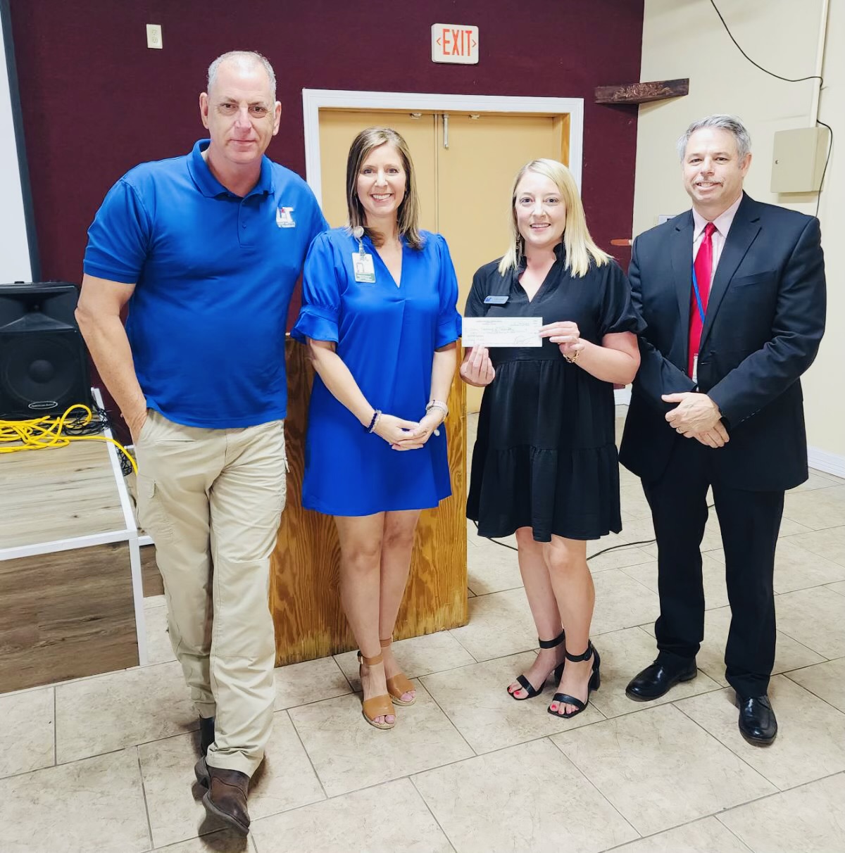 LIT receives $15,000 from SNCA for student scholarships