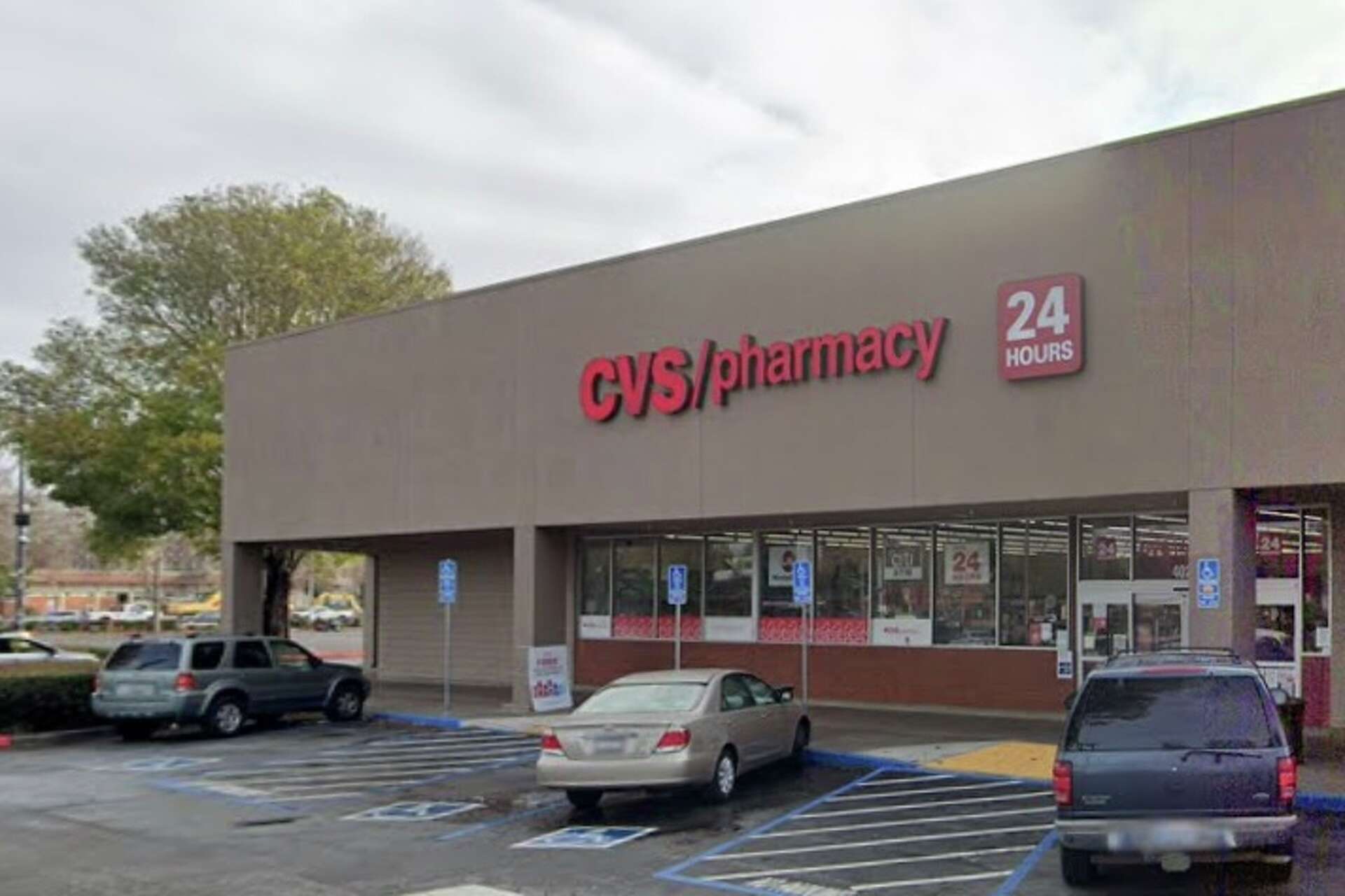 CVS security guard fatally shot at East Bay store, police say