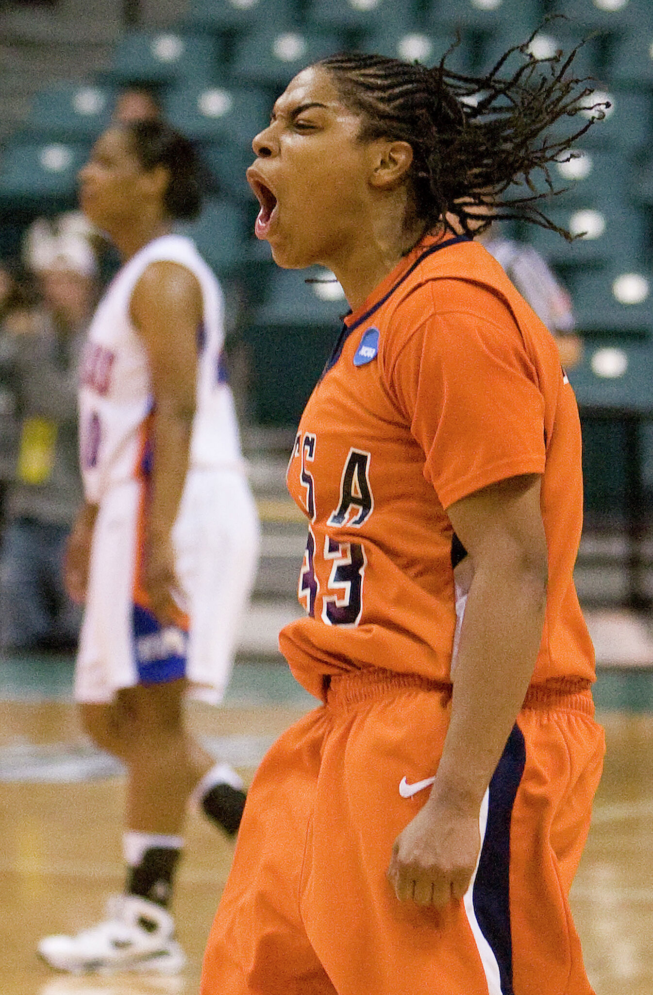 Basketball stars headline UTSA's second Hall of Fame class
