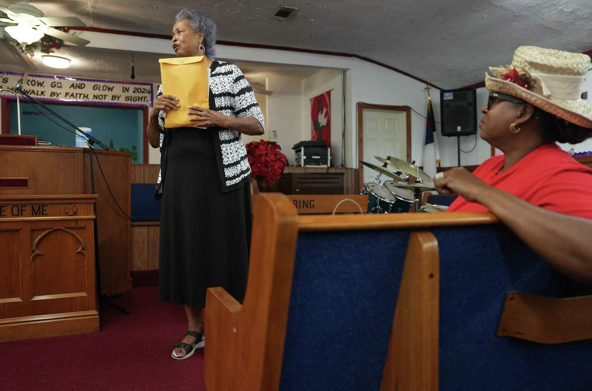 Juneteenth week begin in Montgomery County with new cemetery marker