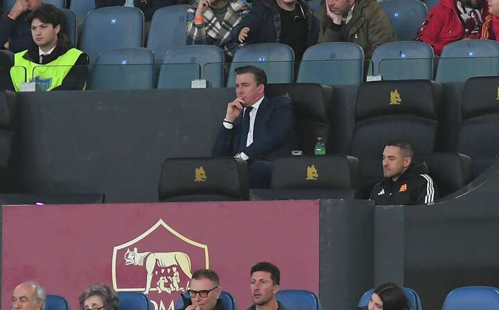 Who is Houston billionaire and CEO Dan Friedkin?