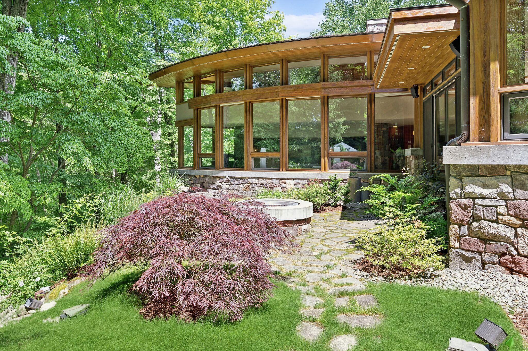 CT house designed by Frank Lloyd Wright apprentice listed for $4M