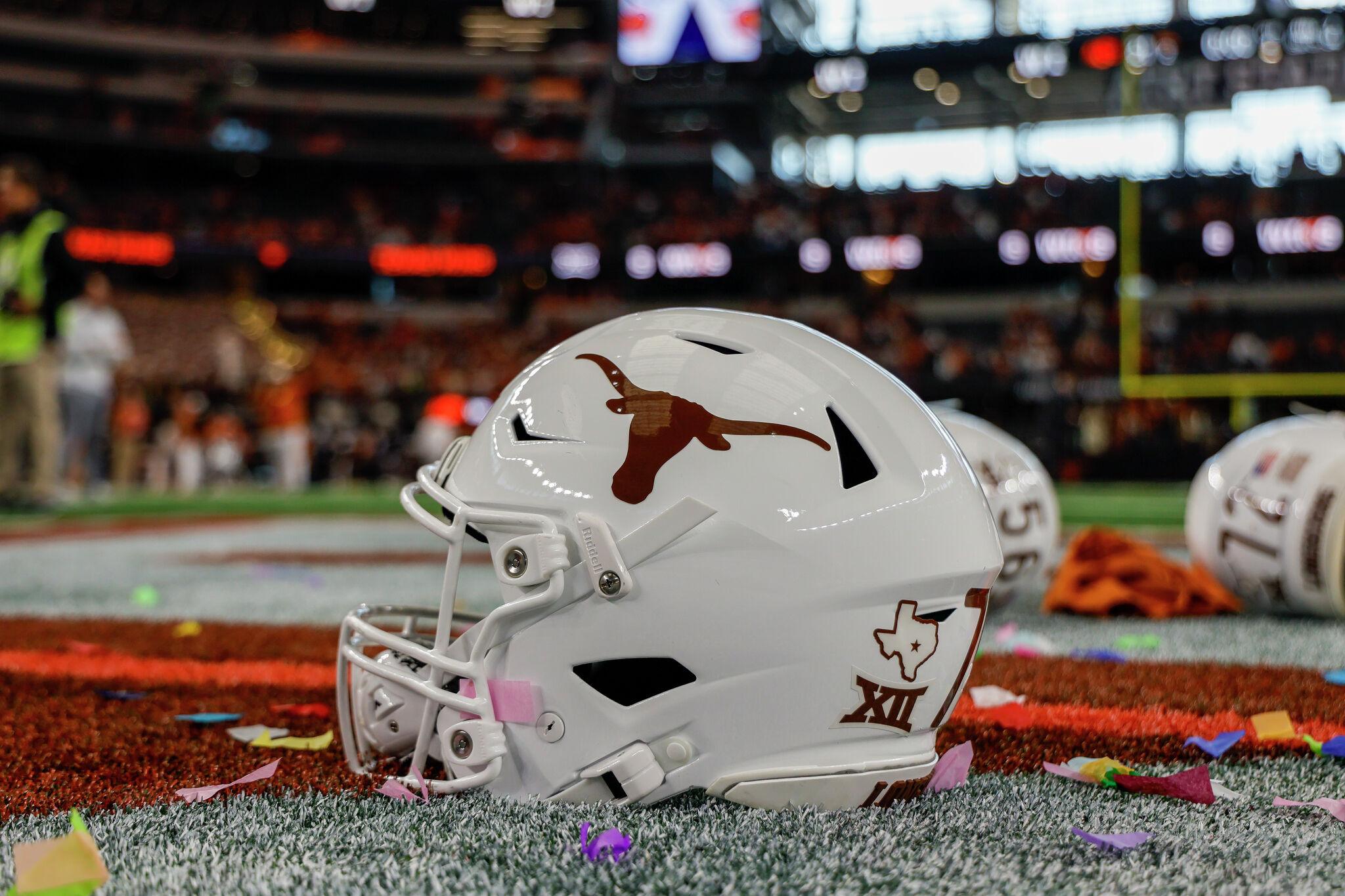 Texas Longhorns recruiting: QB Dia Bell, son of Raja Bell, commits