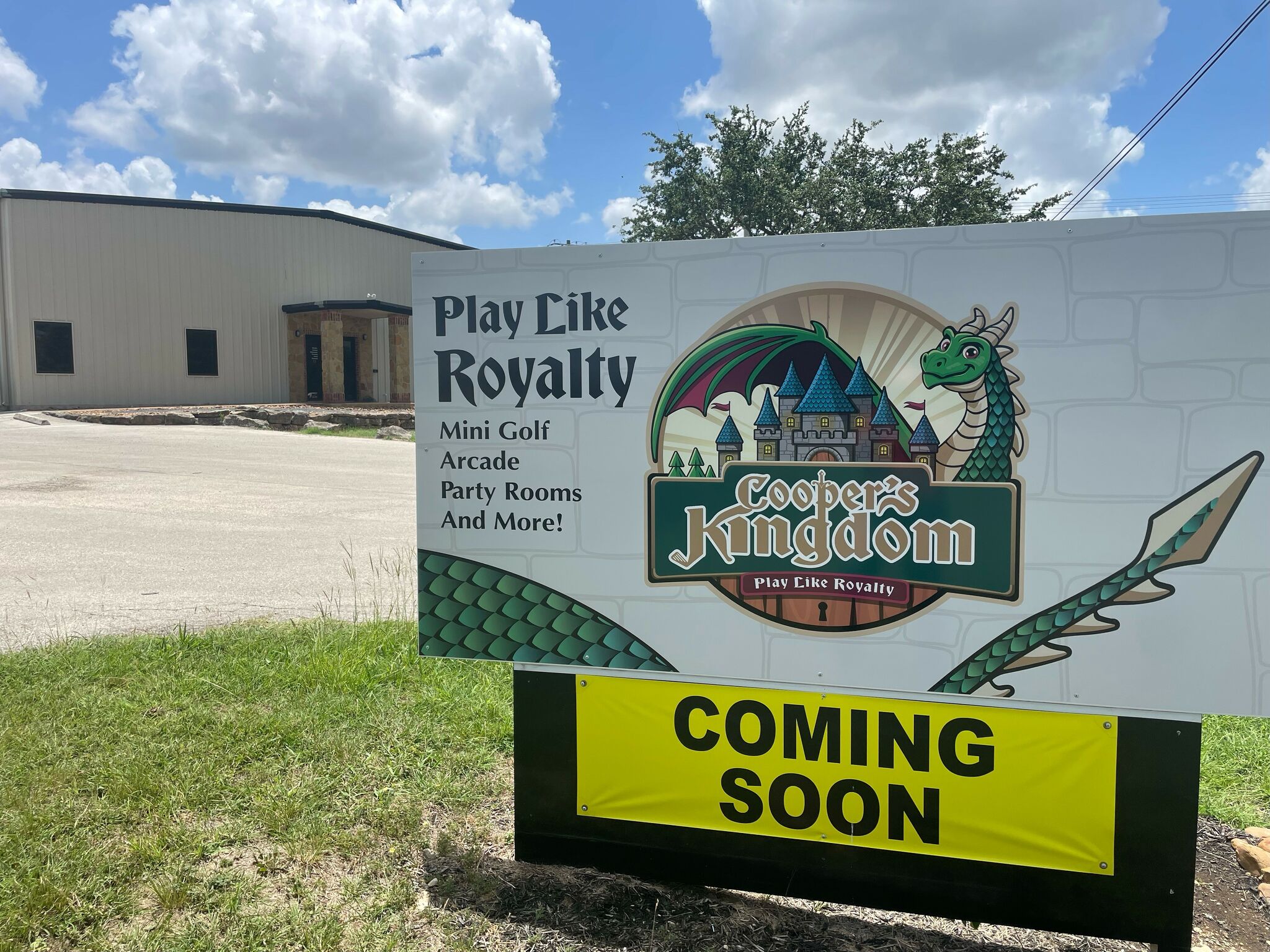 Boerne Cooper's Kingdom brings magical mini golf to Texas