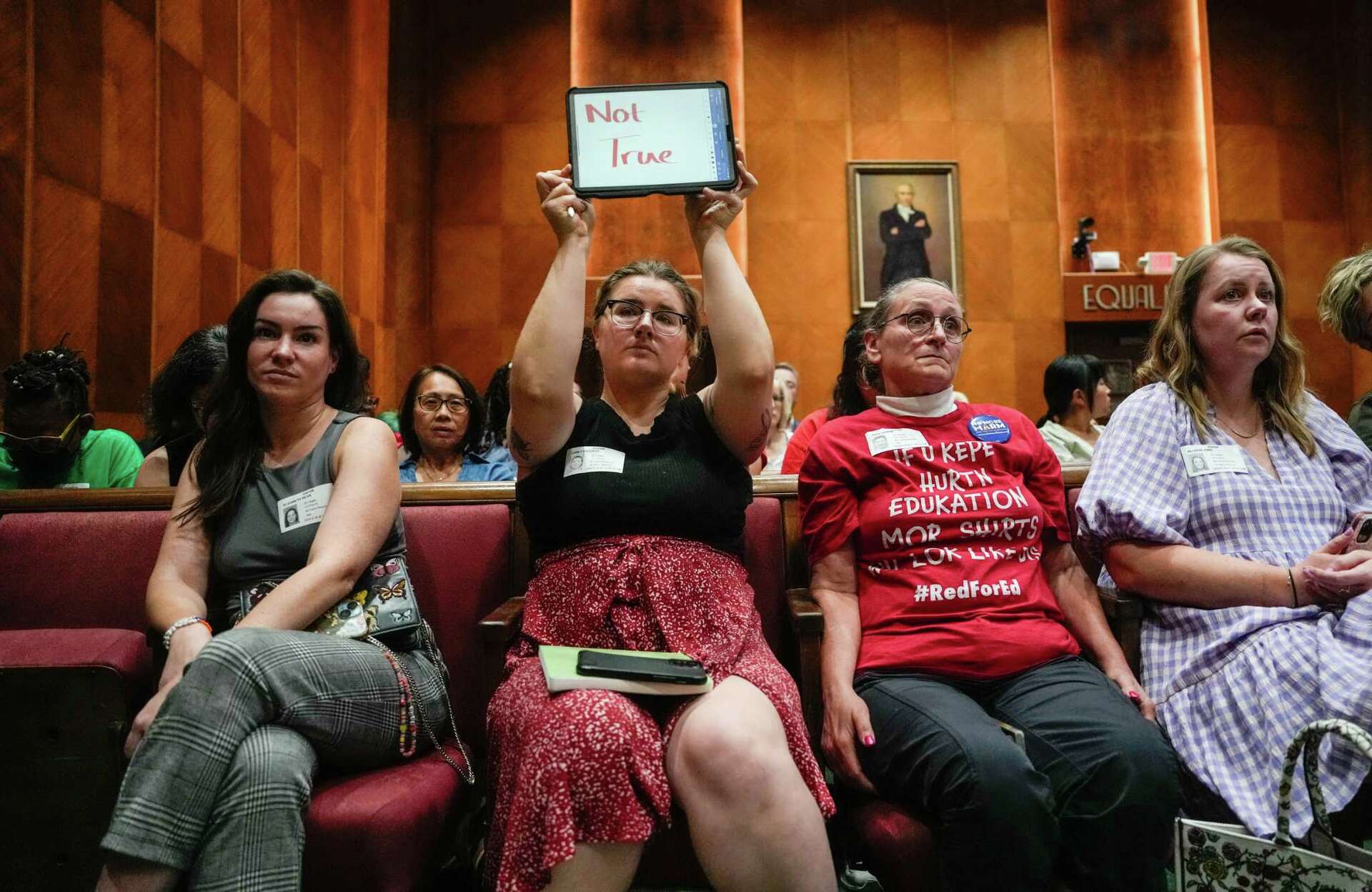 HISD departures soar to 4K in June, bringing yearly total over 10K