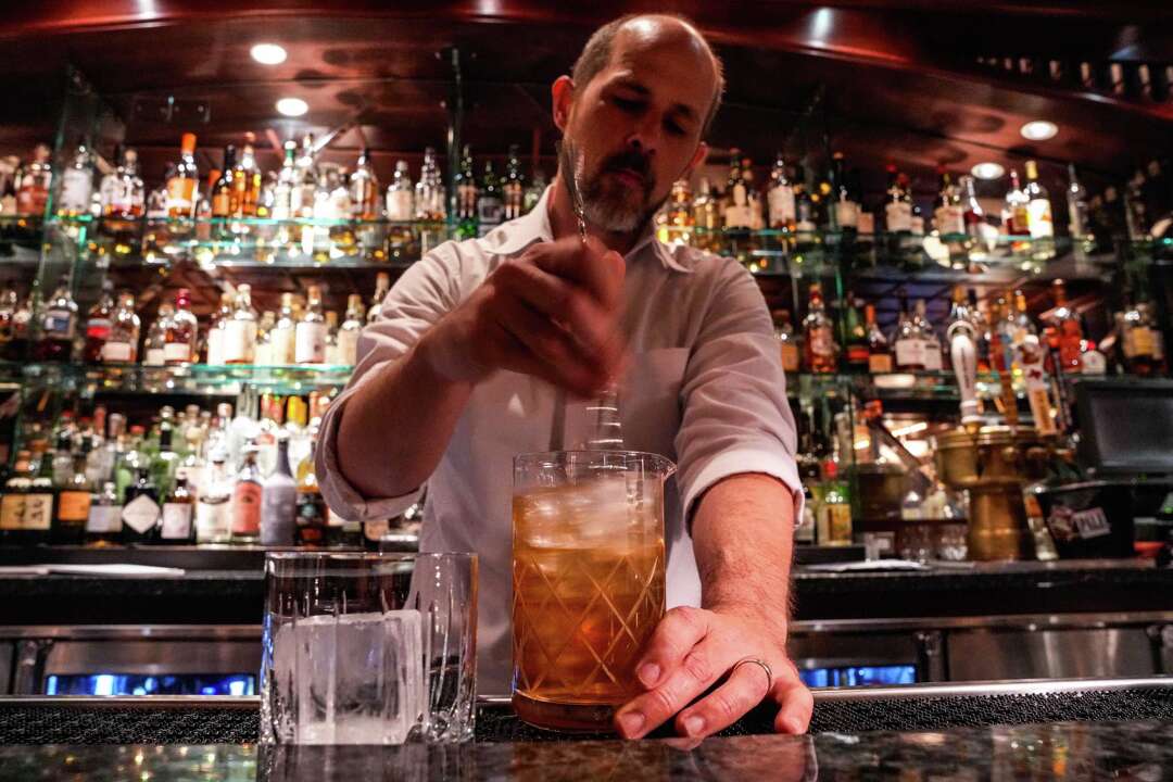 Pappas Bros Steakhouse introduces new seasonal cocktail menu