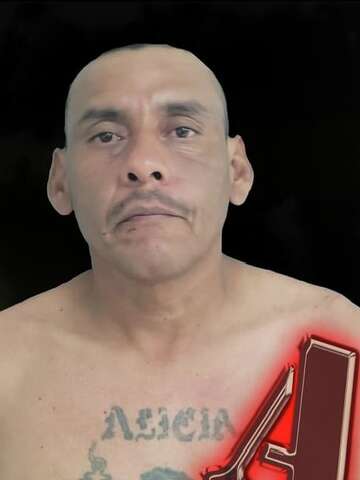 Laredo Sector USBP agents arrest Paisas gang member