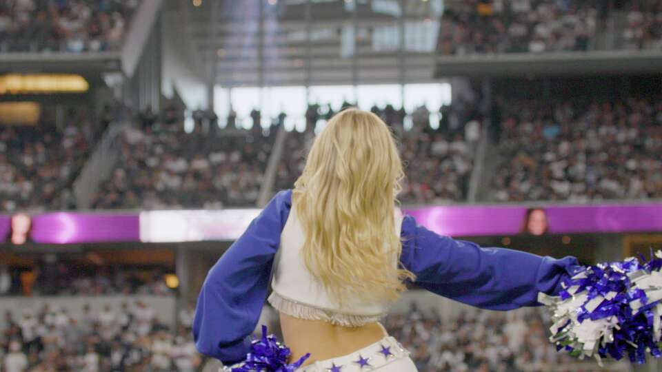 Netflix announces third season of Dallas Cowboys cheerleader show