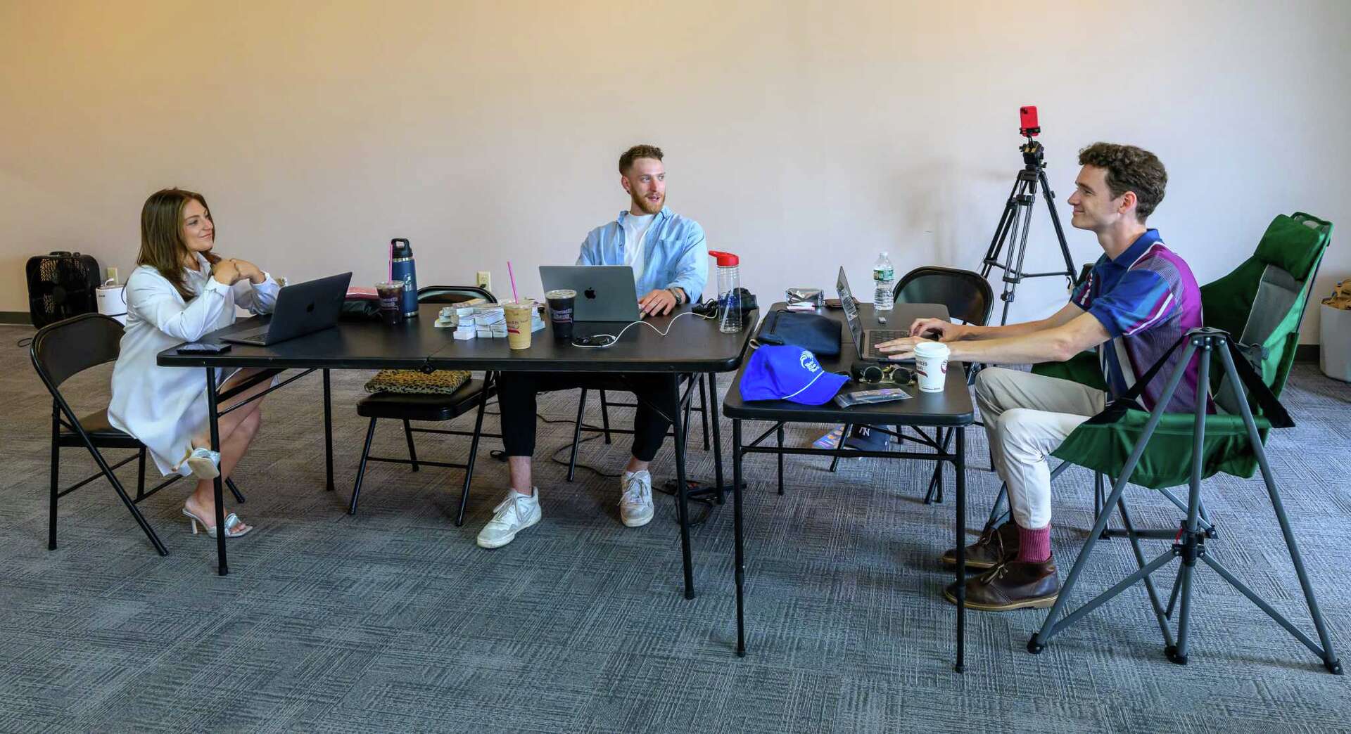 Two Buttons Deep opens first office in a Stewart's Shops building