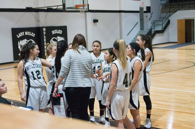 Eighth-grade Lady Mules beat Bobbies 50-13