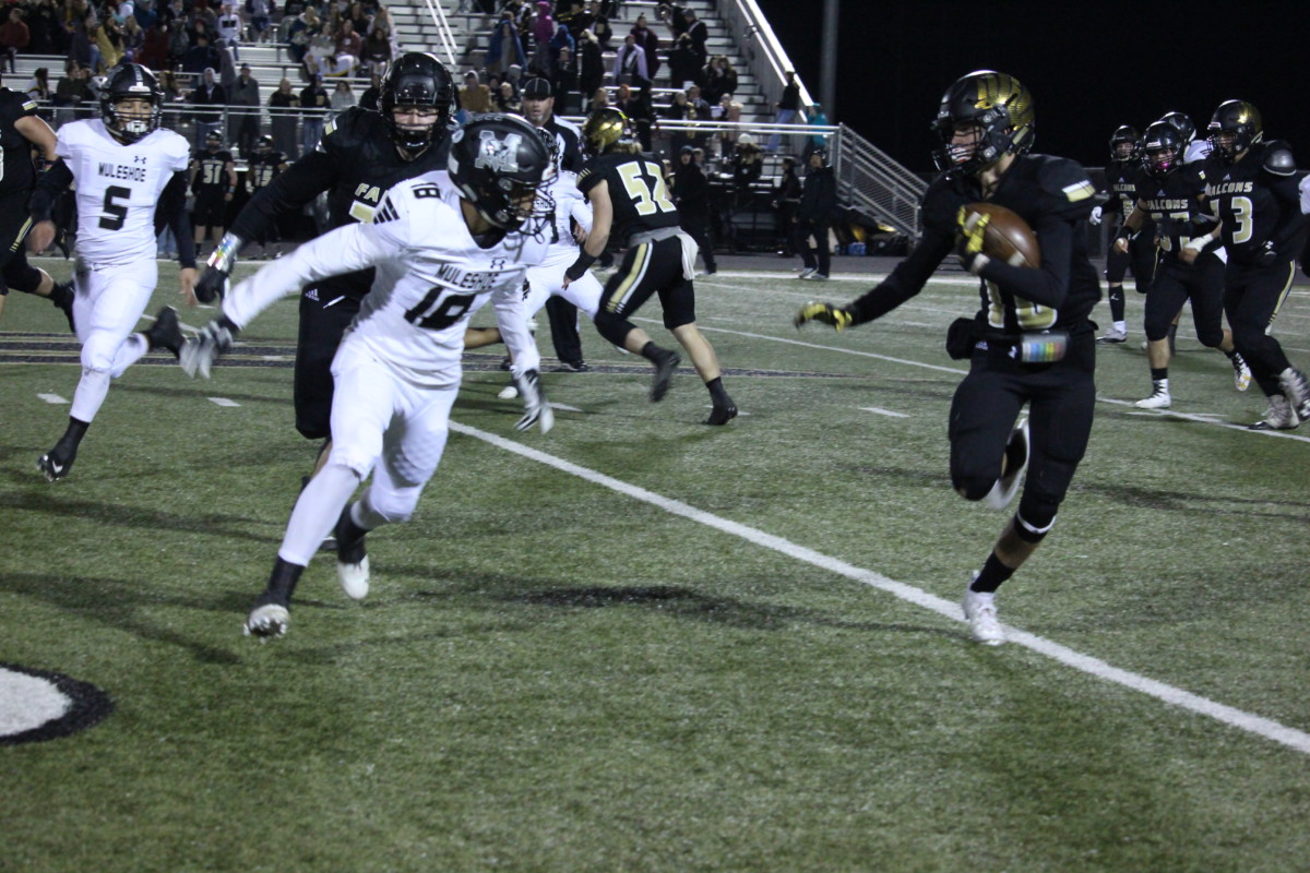 Mules football season comes to an end