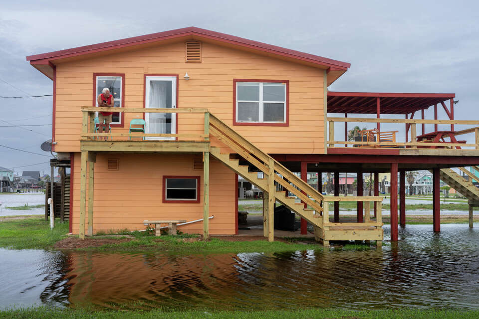 Photos show Texas coastal flooding after Tropical Storm Alberto