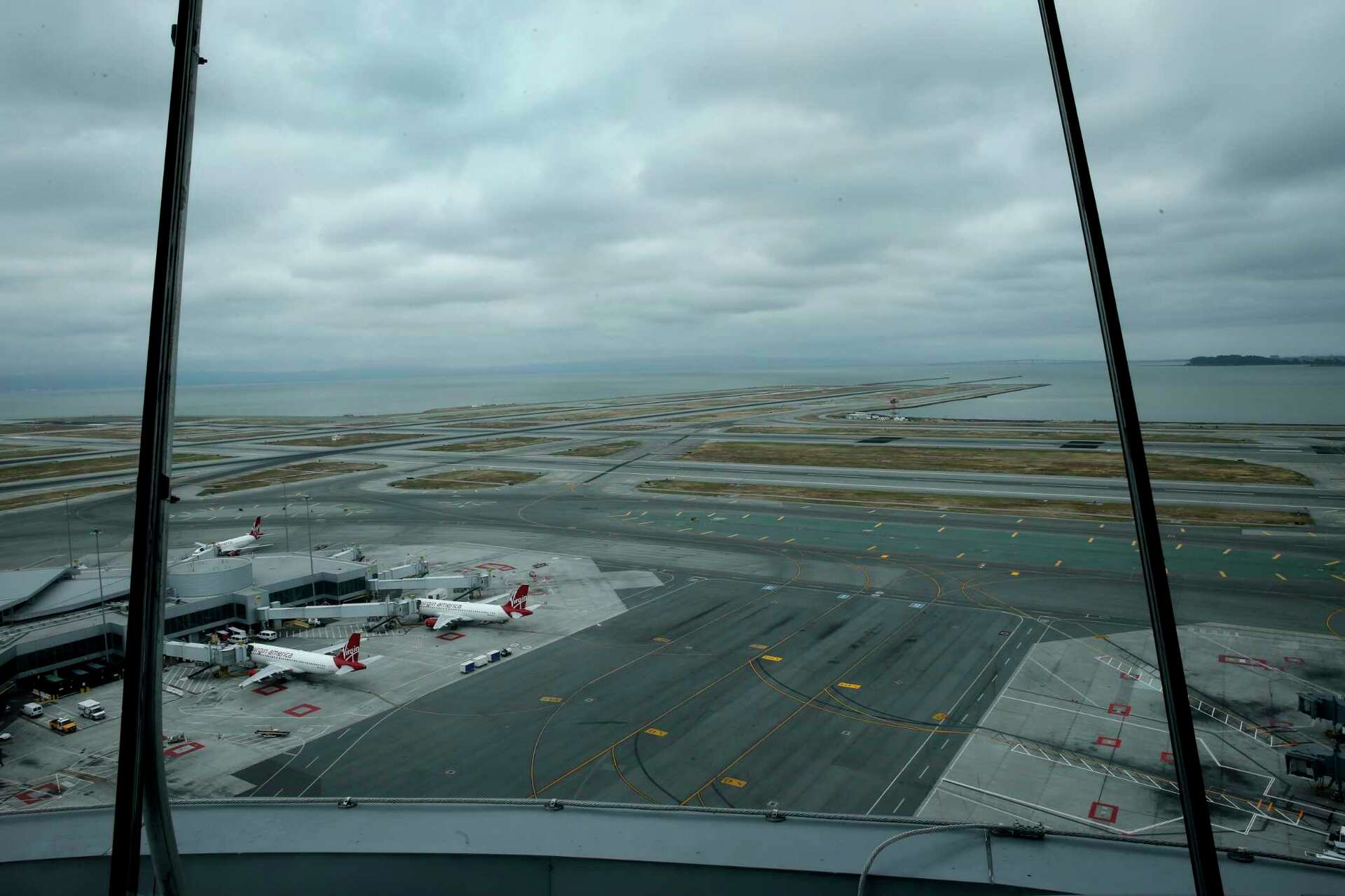 SFO reopening closed runway that prompted months of flight delays