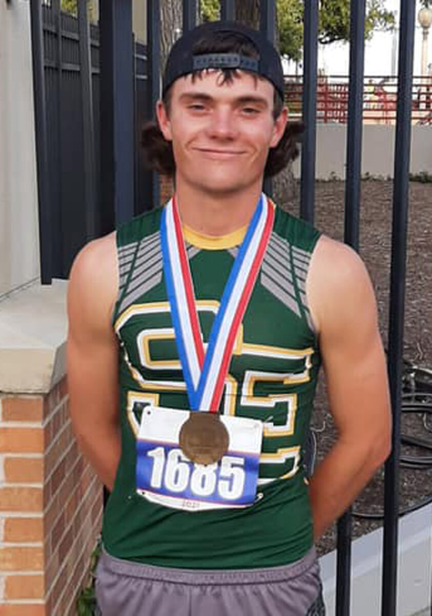 Wolverines’ sprinter Goodman earns bronze