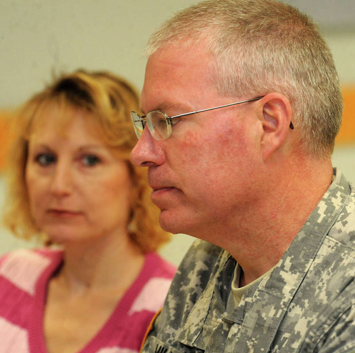 Army Reserve Unit Has Mobilization Ceremony