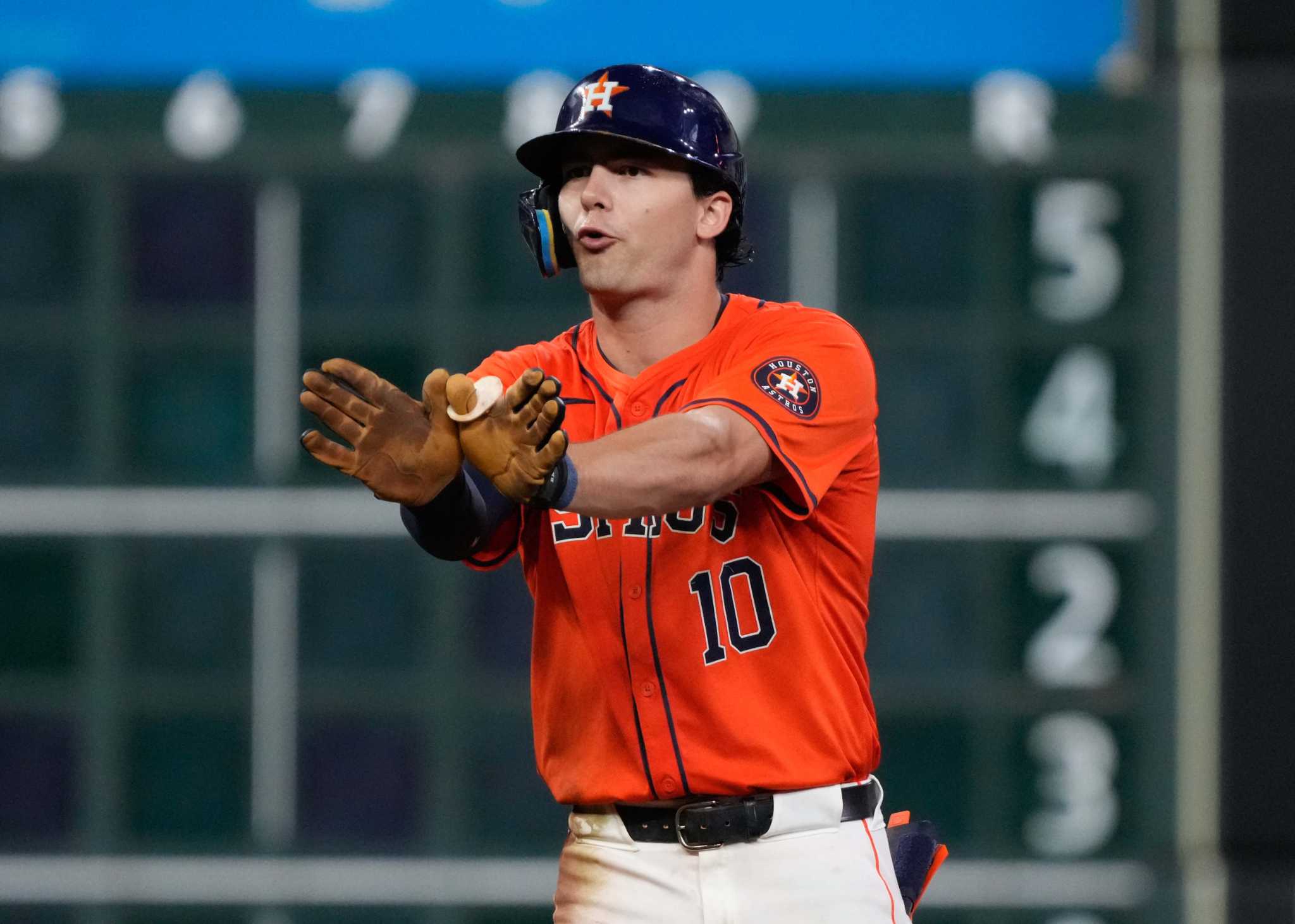 Astros-Blue Jays trade: Joey Loperfido acquired for Jesús Sánchez