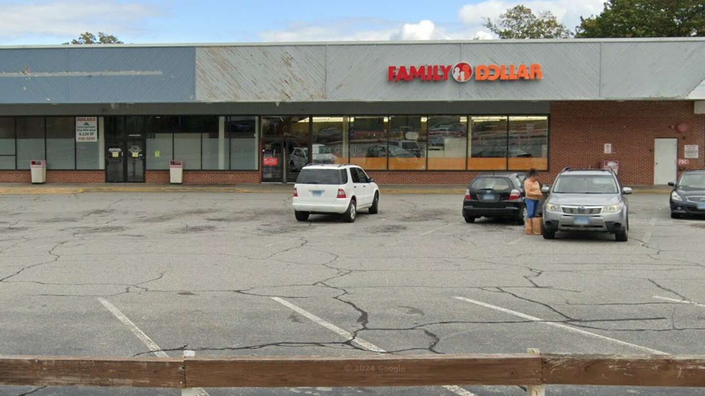 New London PD: Woman found critically injured at shopping plaza
