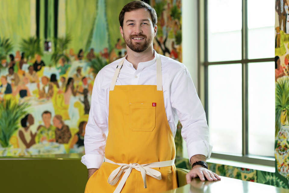 Texas hospitality pros open posh, London-inspired restaurant