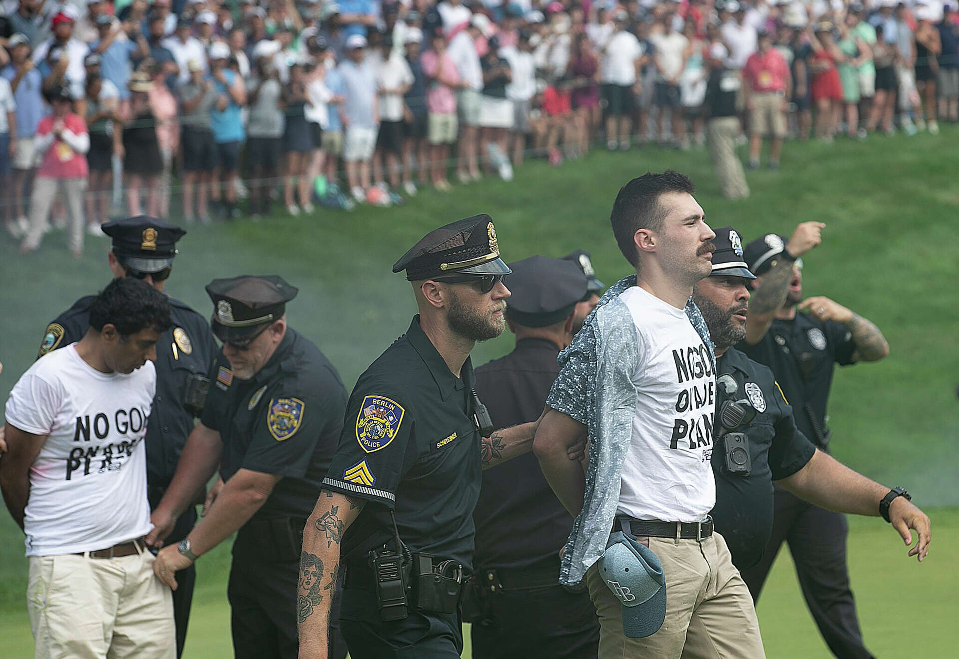 Protesters disrupt Travelers Championship on 18th hole in Connecticut