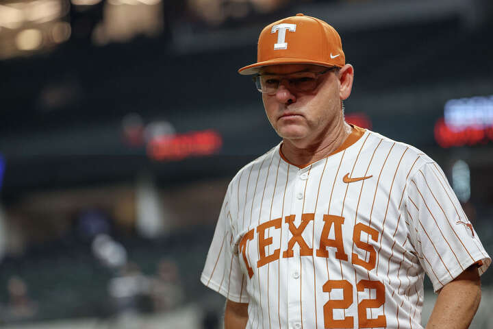 David Pierce fired as Texas Longhorns head baseball coach