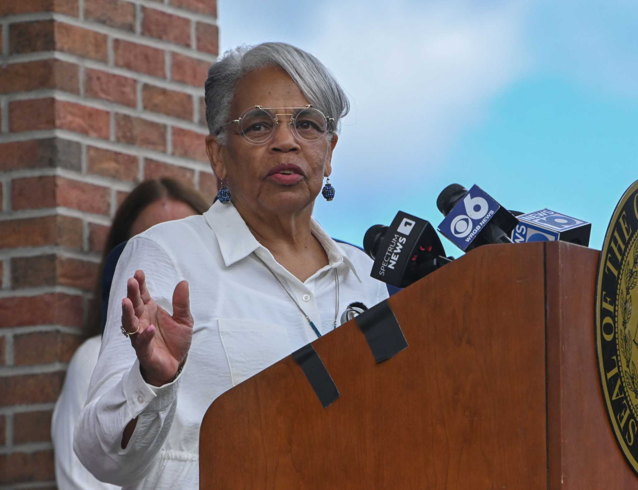 Albany County Legislature weighs raise for deputy chair position