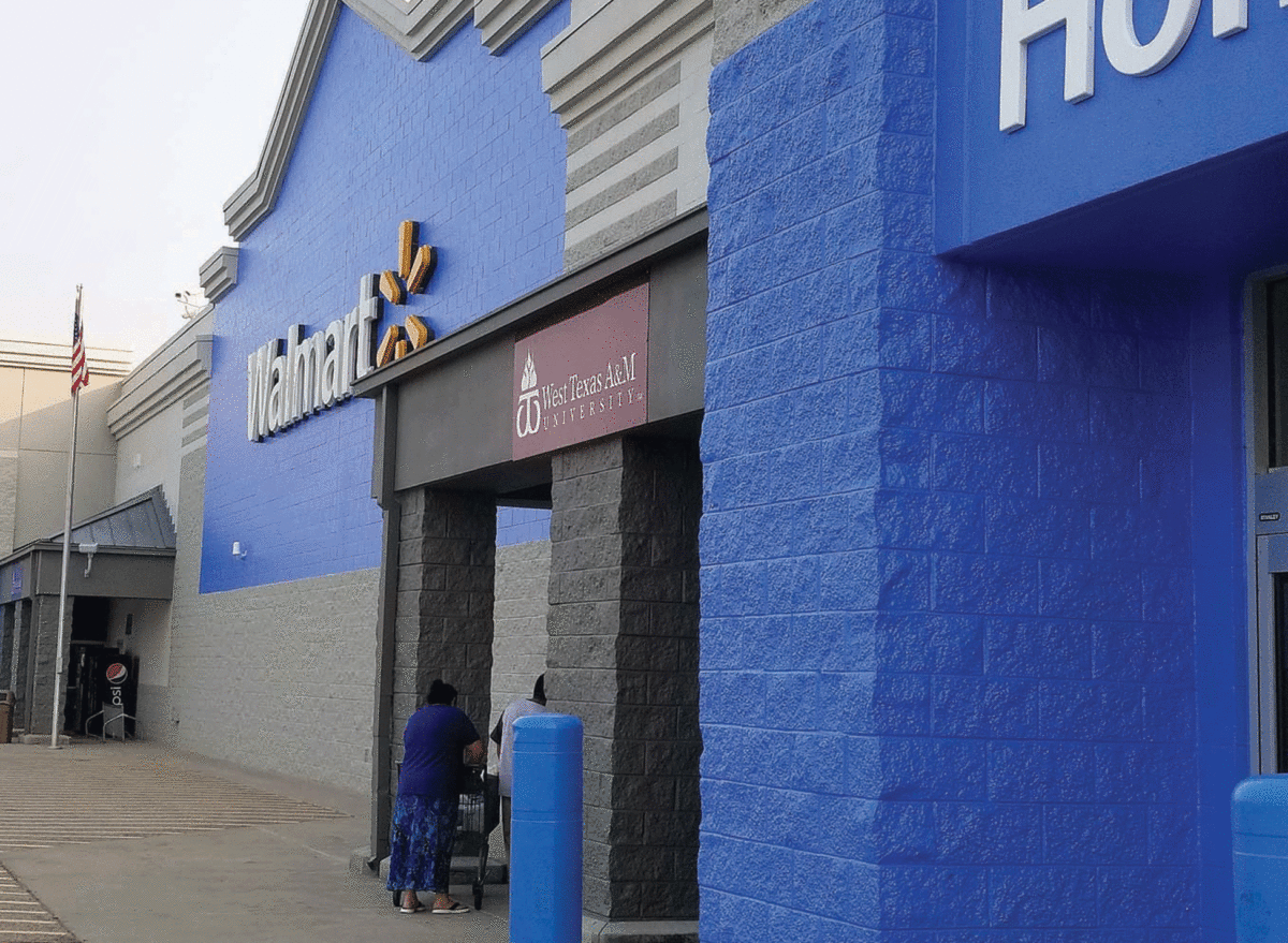 Walmart color scheme raises concern