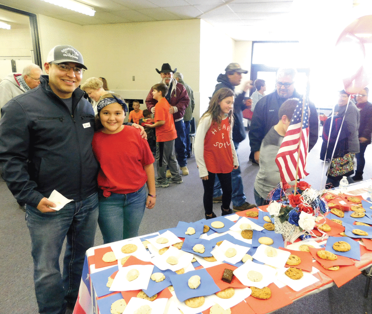 Canyon Intermediate students take pride in honoring veterans