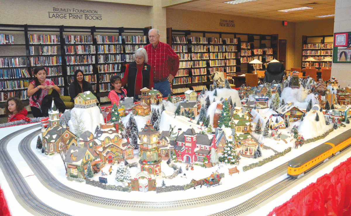Shelly’s love for Christmas impacts Canyon Area Library with miniature ...