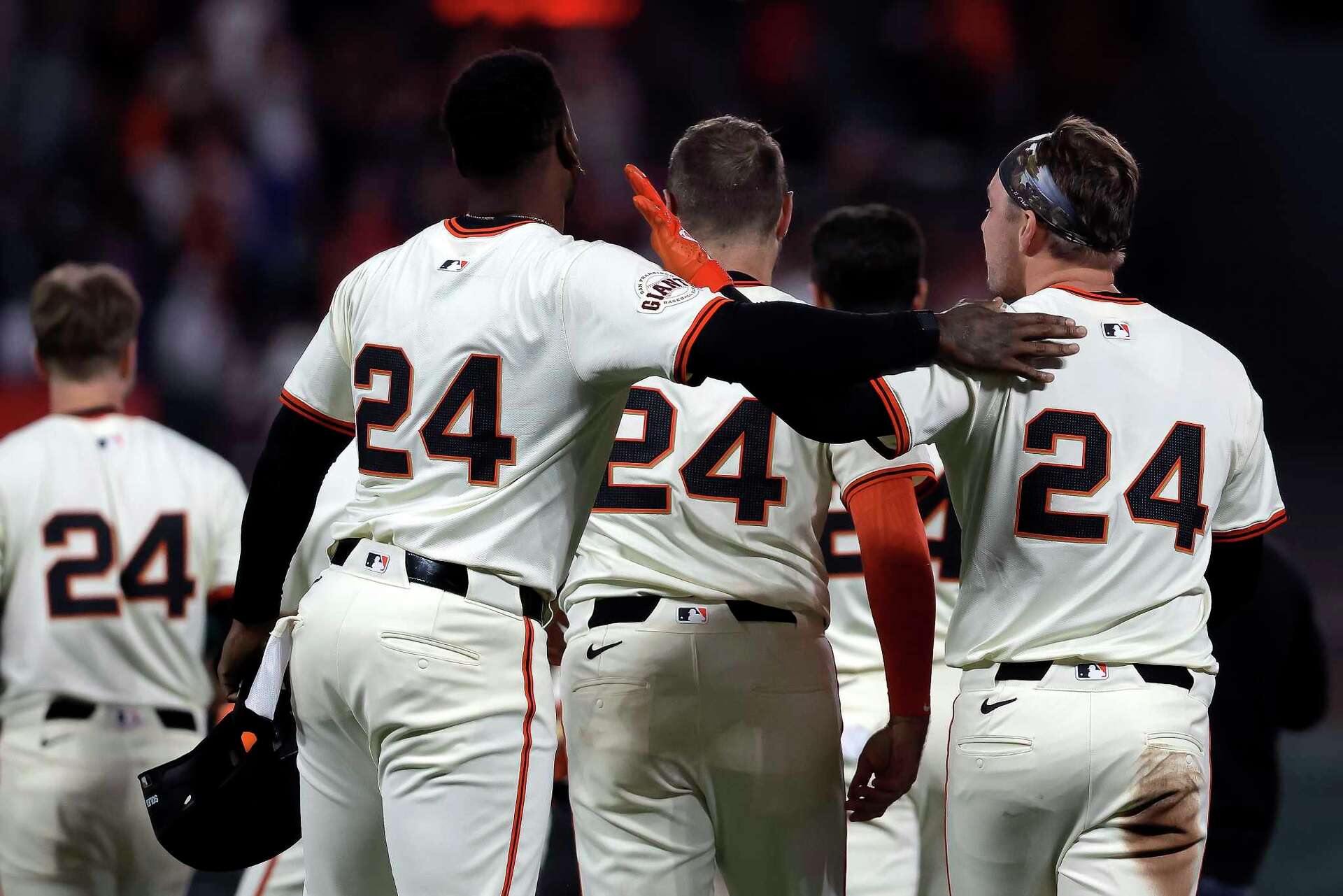 A walk-off win for Willie: Giants score 3 in the ninth to beat Cubs