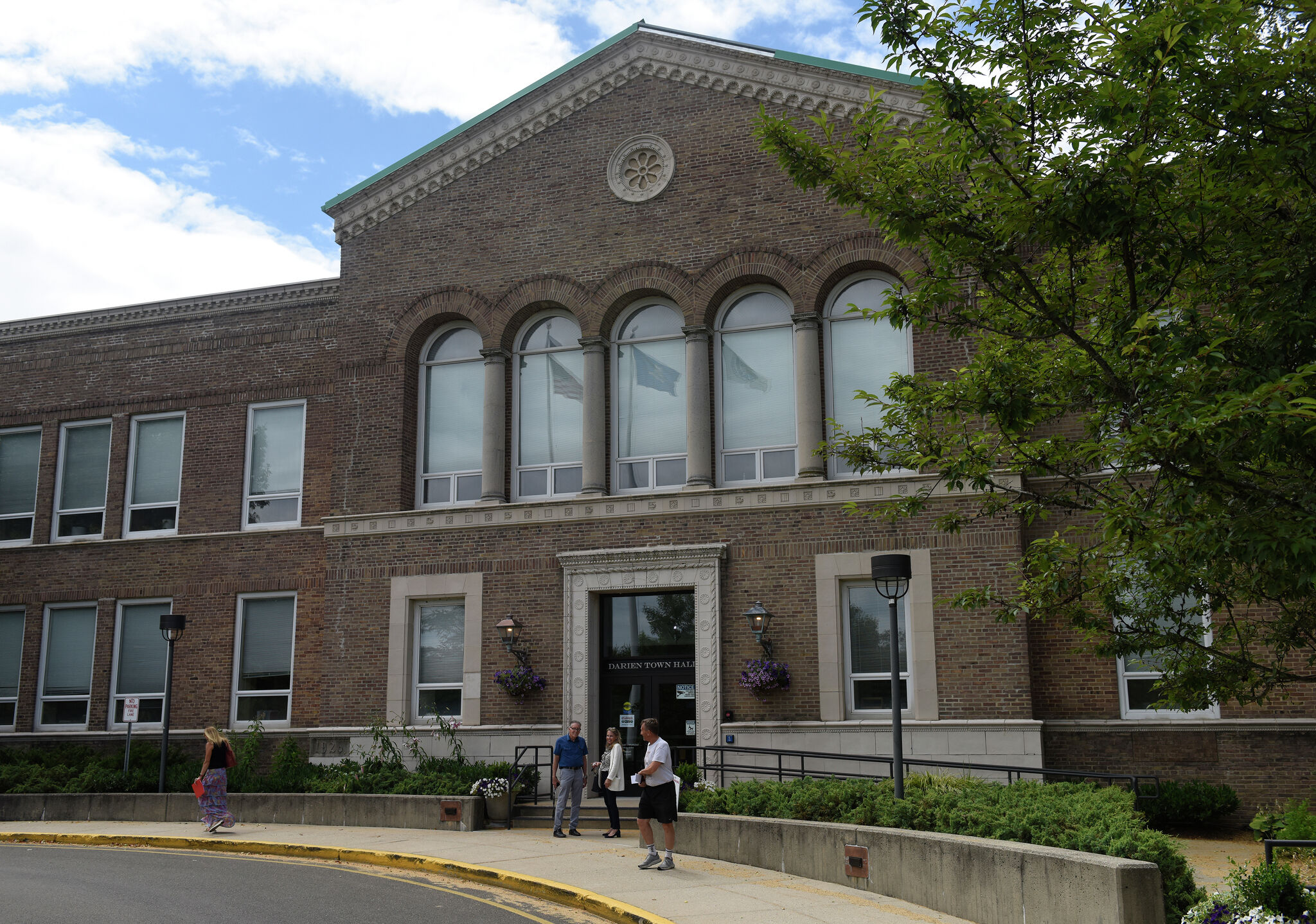 Darien Planning and Zoning hires Hardesty and Hanover for 2026 POCD
