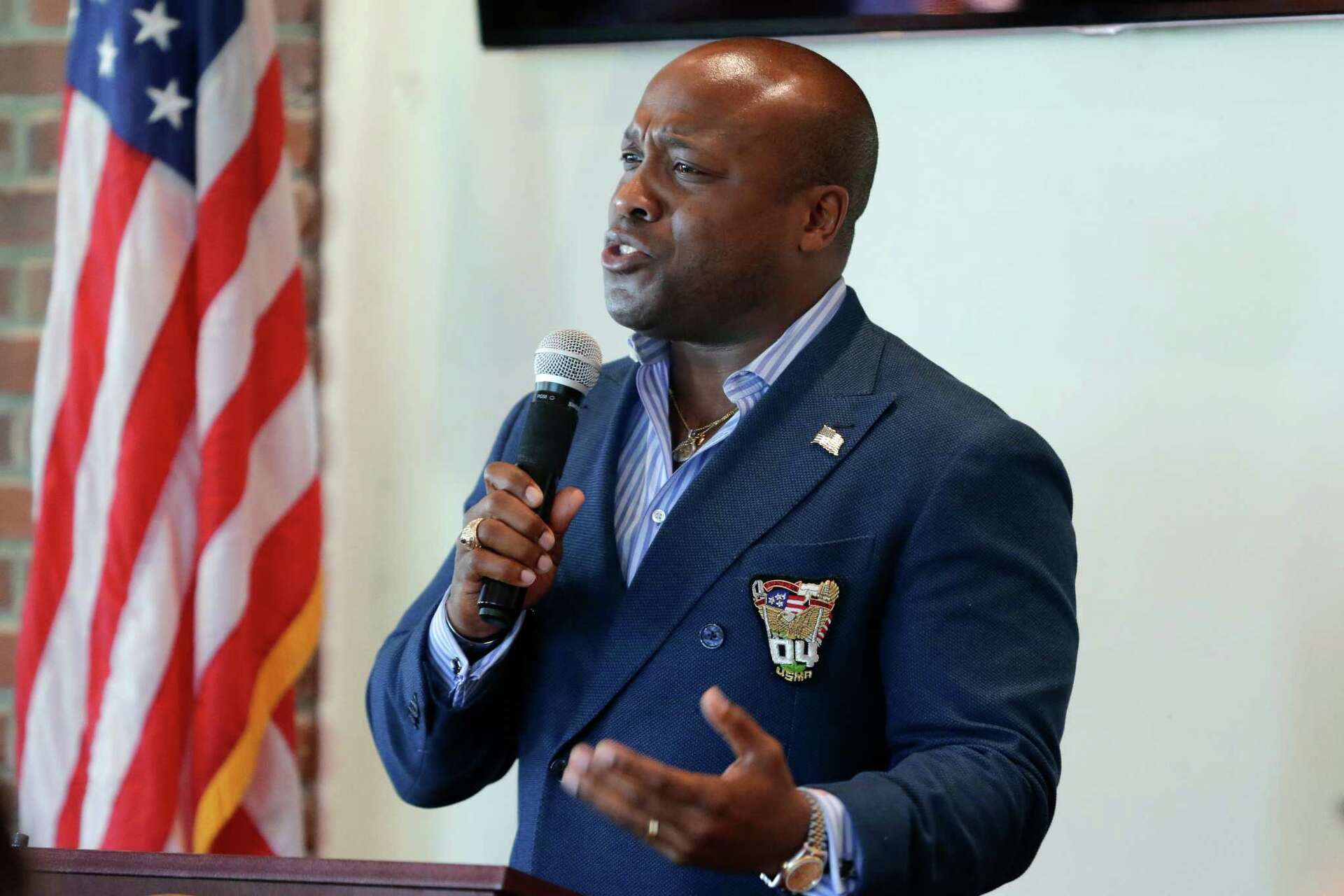 Houston Congressman Wesley Hunt cleared in ethics inquiry