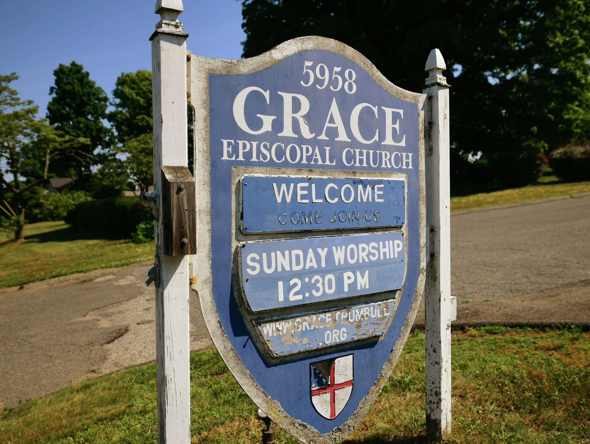 Trumbull Town Council approves plans to buy Grace Episcopal Church