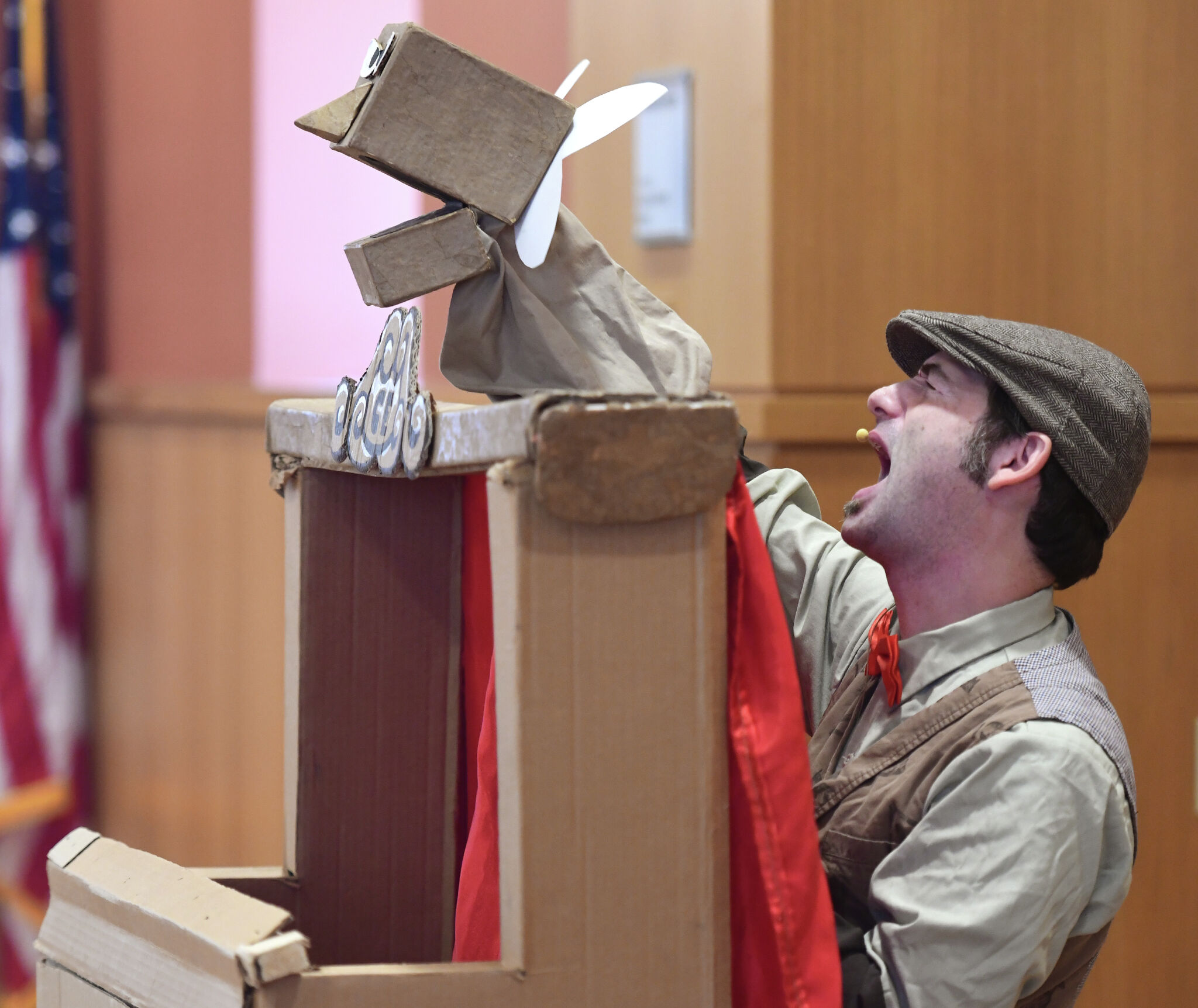 Photos: Darien kids wowed by paper puppets at library's show
