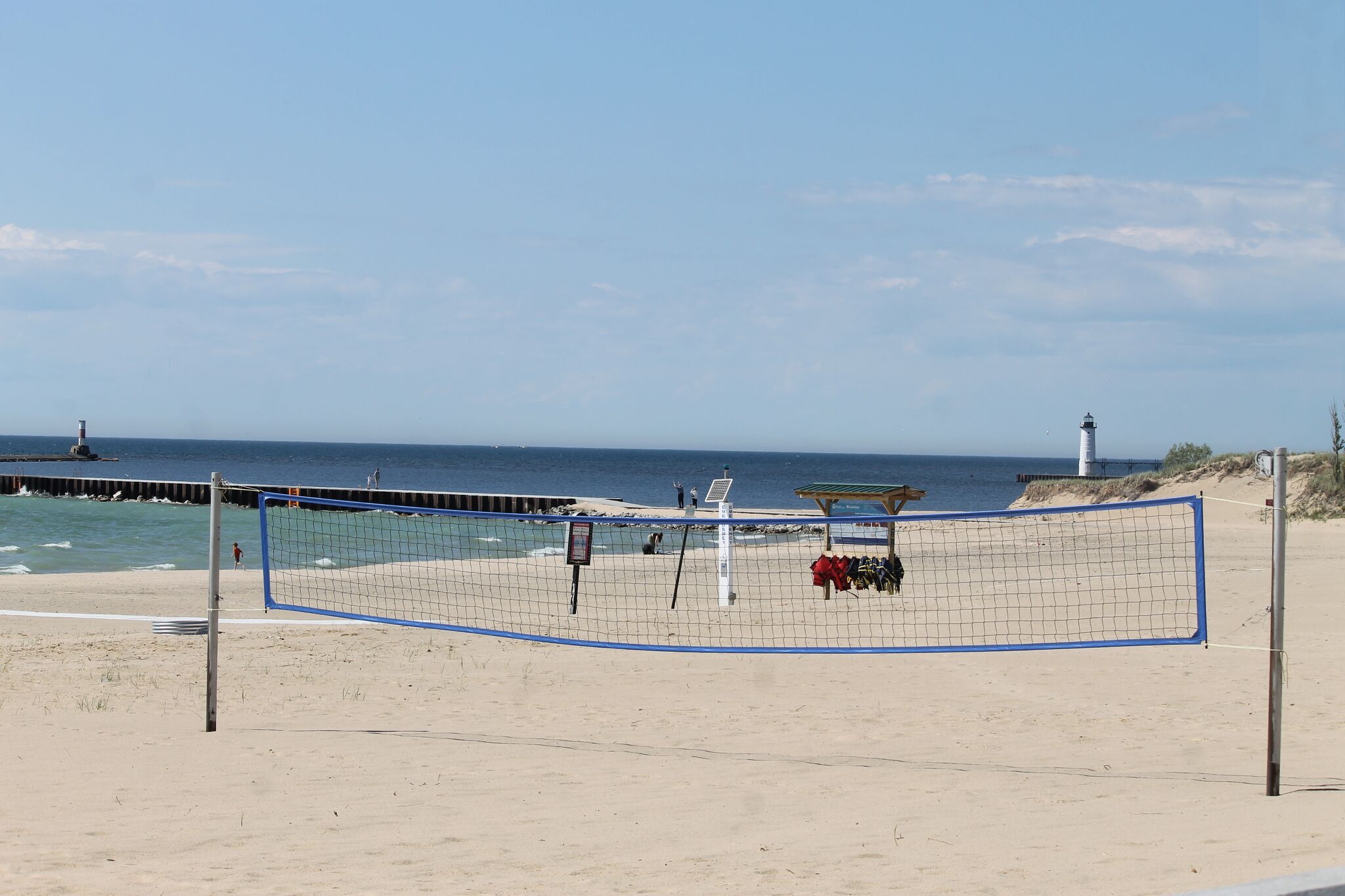 Elevated E. coli levels found at Manistee beaches, avoid water