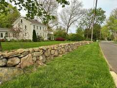 CT's stone walls have ties to ice age, 18th-century farmers