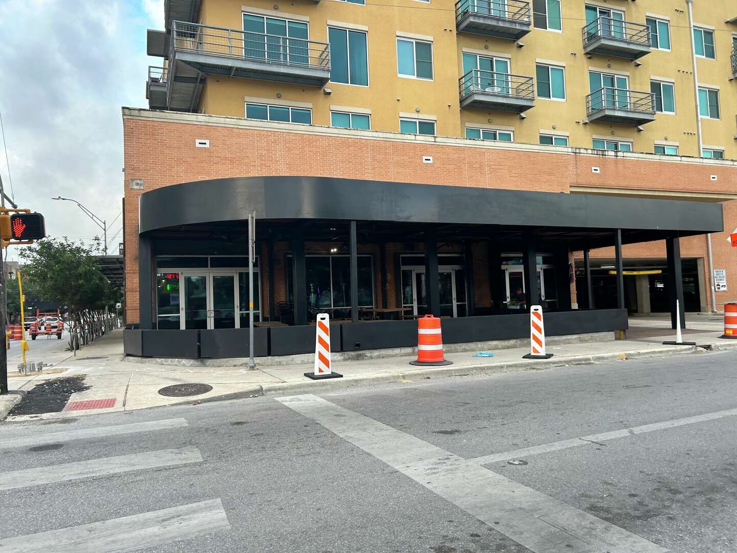 New tenant arriving in a popular San Antonio corner