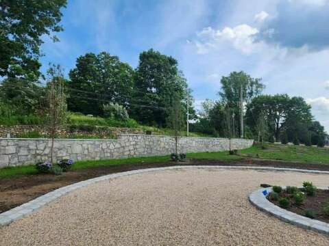 CT's stone walls have ties to ice age, 18th-century farmers