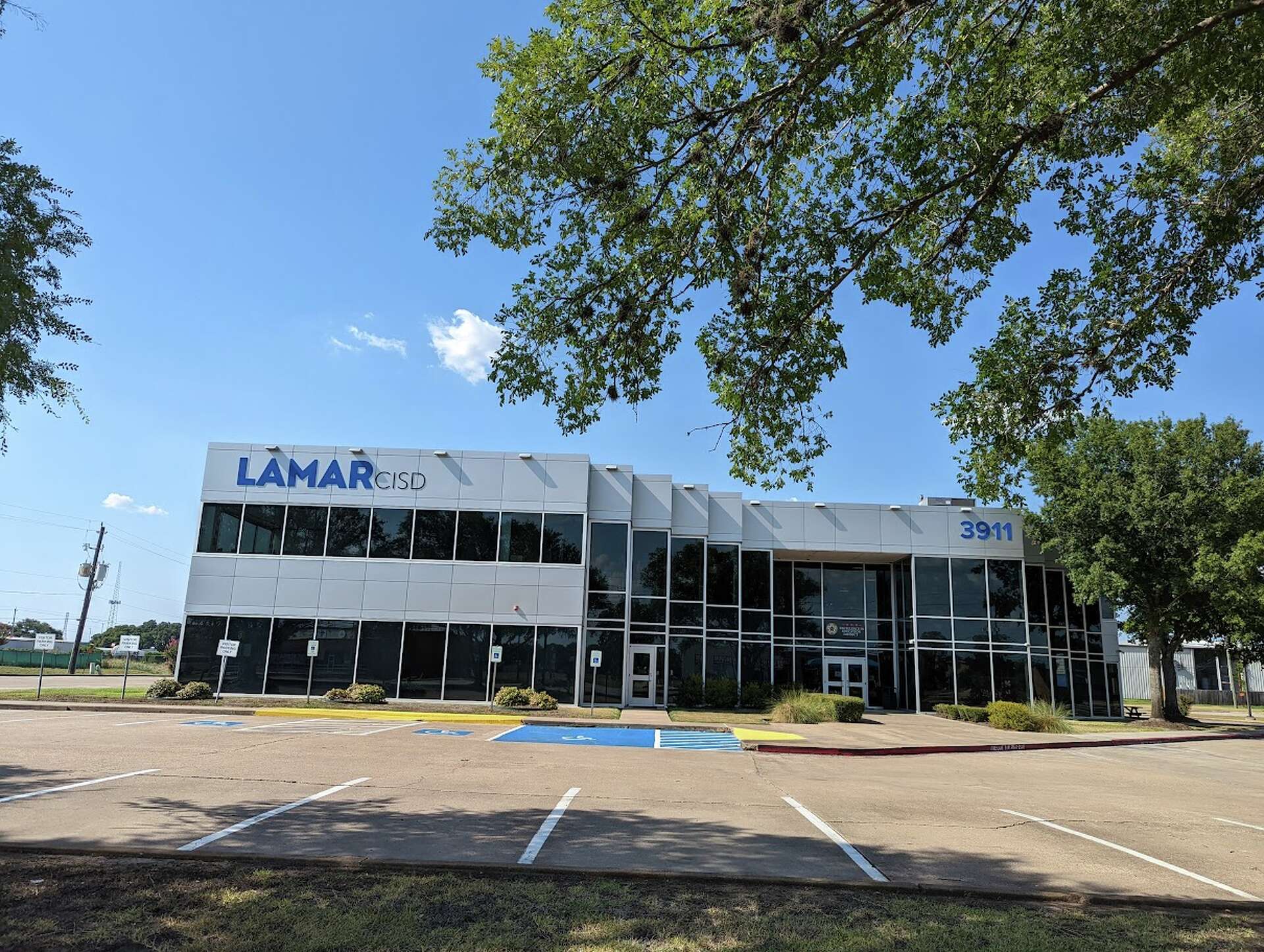 Lamar CISD and Fort Bend ISD: What's new as school year nears