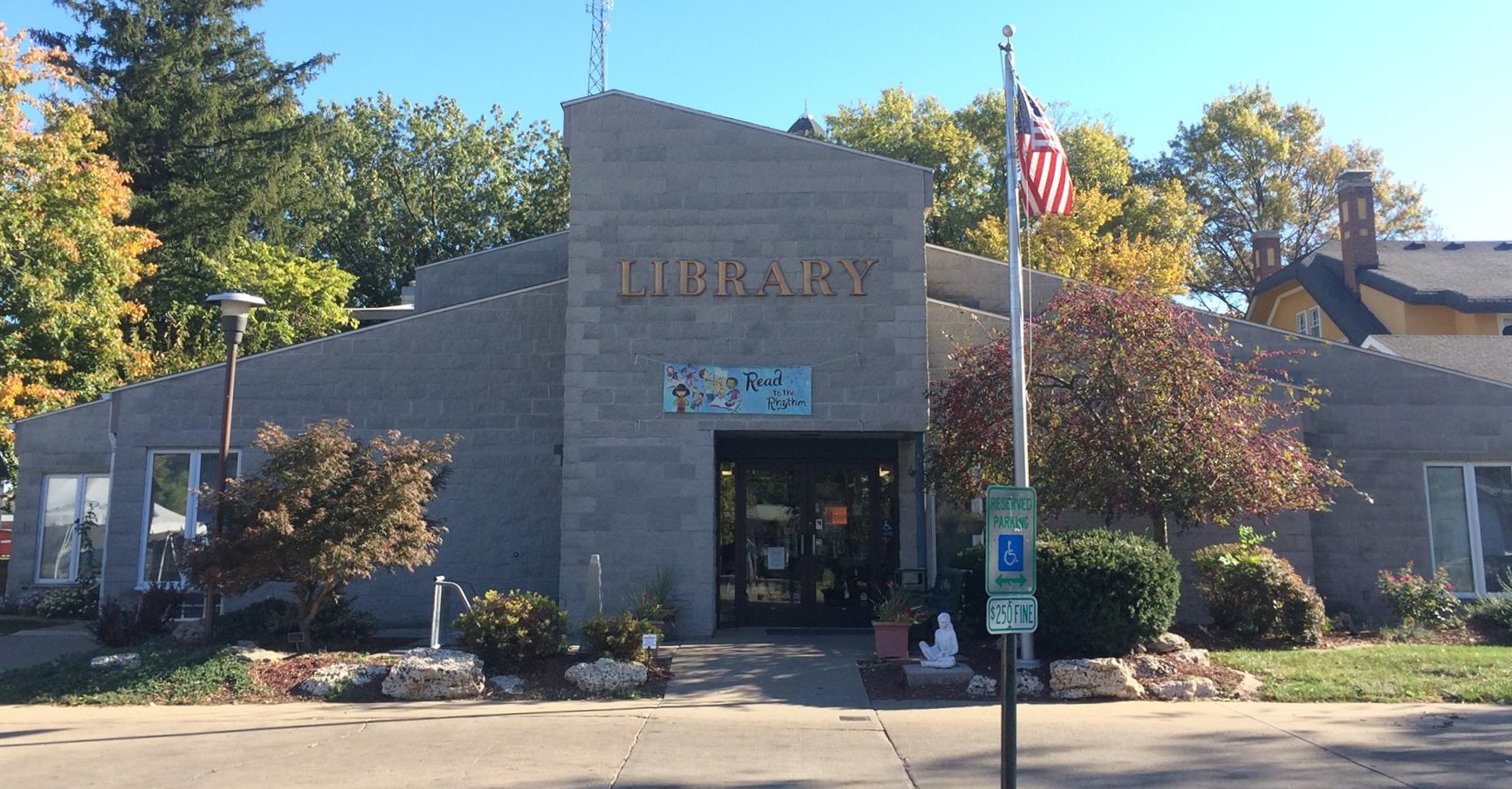 Jerseyville library expansion begins, changing parking and entrance