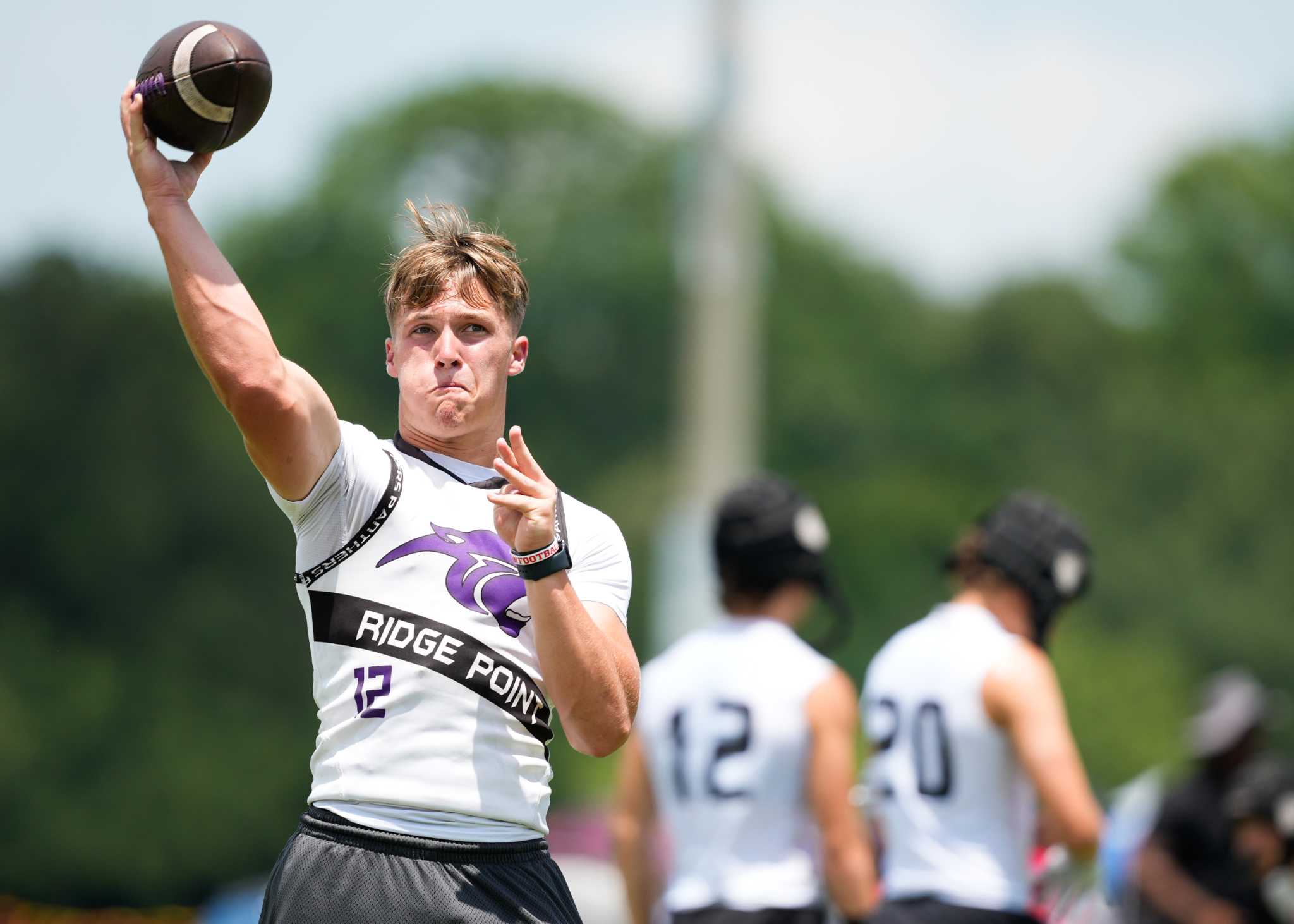 Ridge Point QB, UH commit Austin Carlisle plays with chip on shoulder