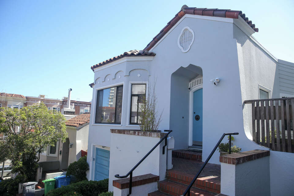 That $488,000 San Francisco home with a 2053 move-in? It has a buyer