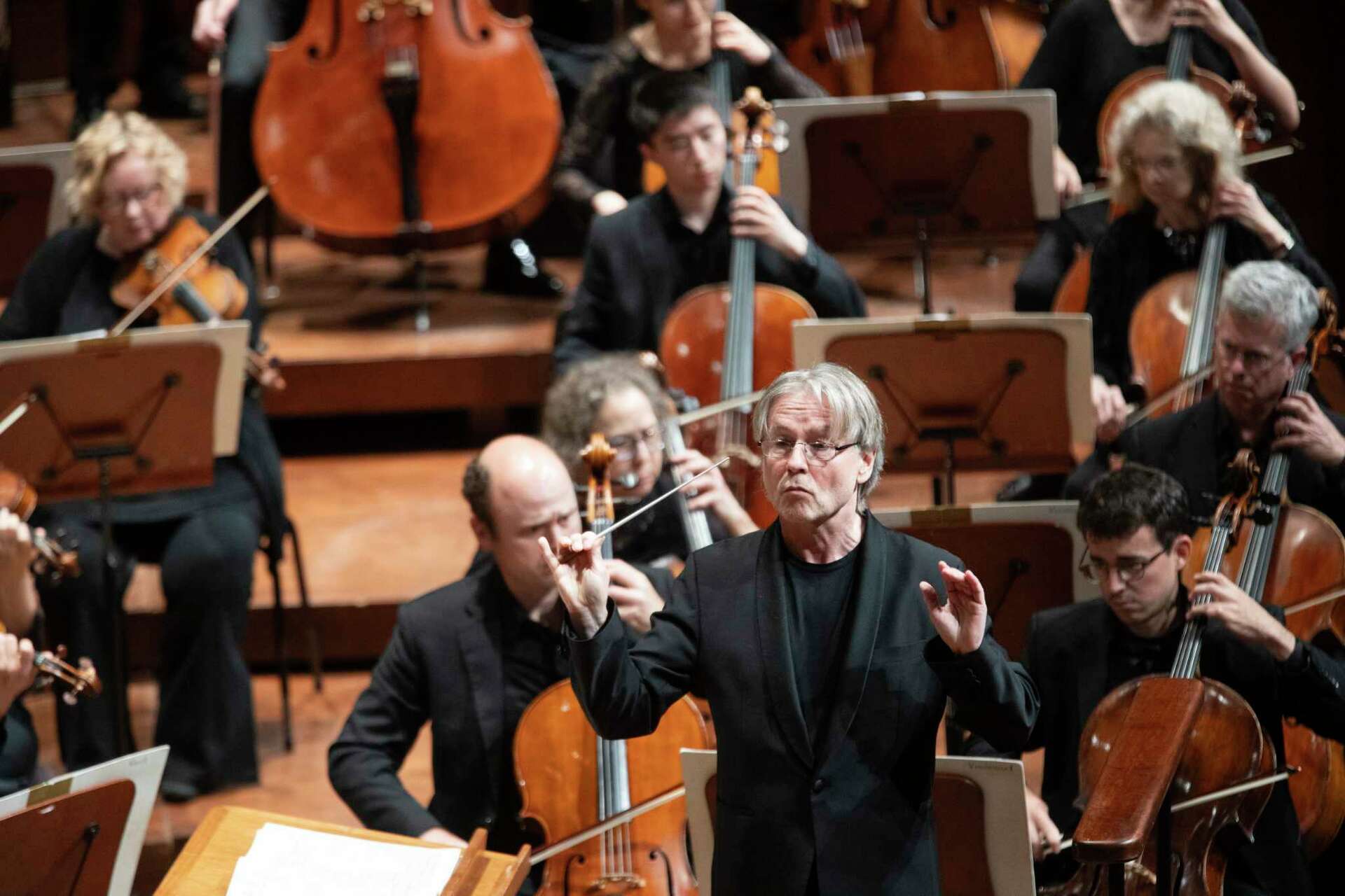 Esa-Pekka Salonen closes S.F. Symphony season with eloquent Mahler